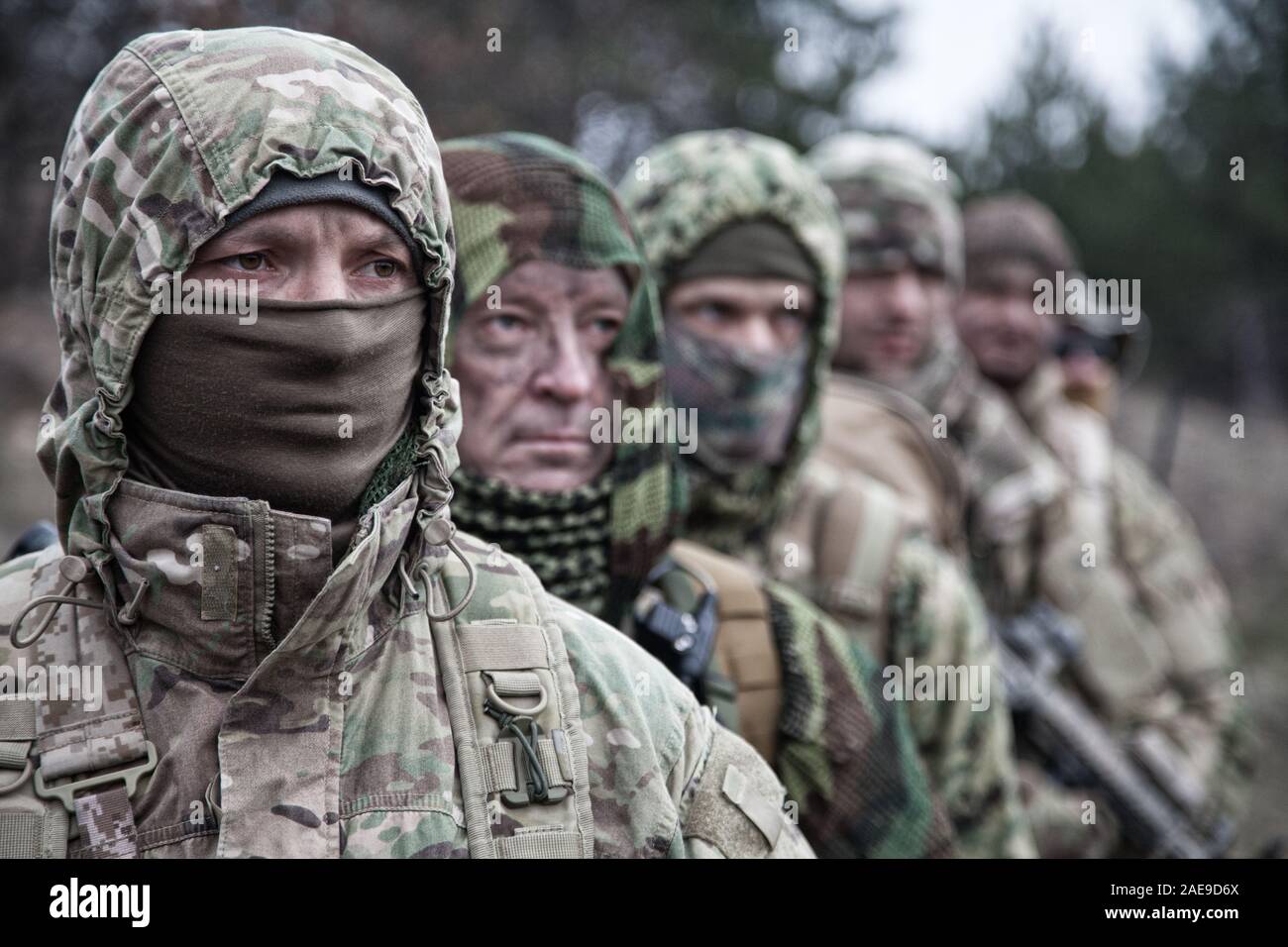 Army elite forces tactical soldiers group portrait Stock Photo - Alamy