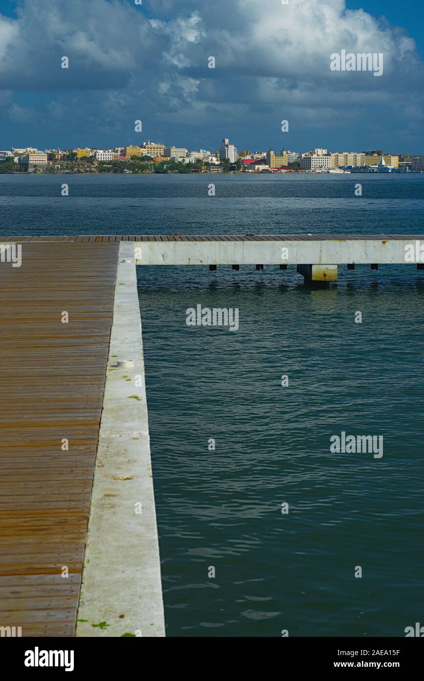 Catano ferry hi-res stock photography and images - Alamy