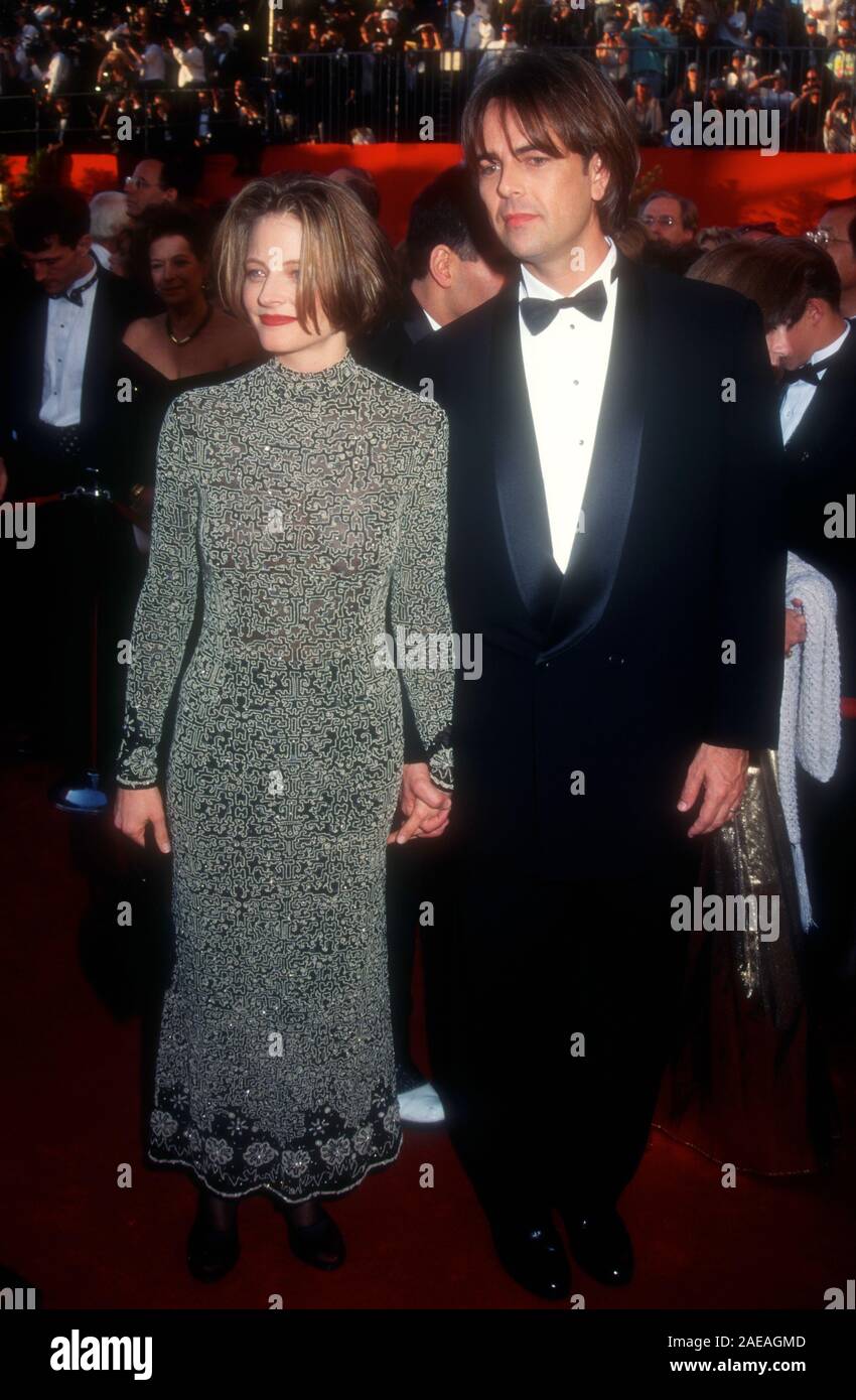 Los Angeles, California, USA 27th March 1995 Actress Jodie Foster and ...