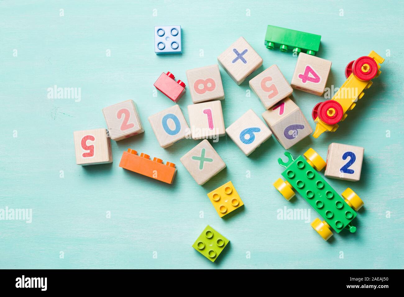 Block coloring hi-res stock photography and images - Alamy