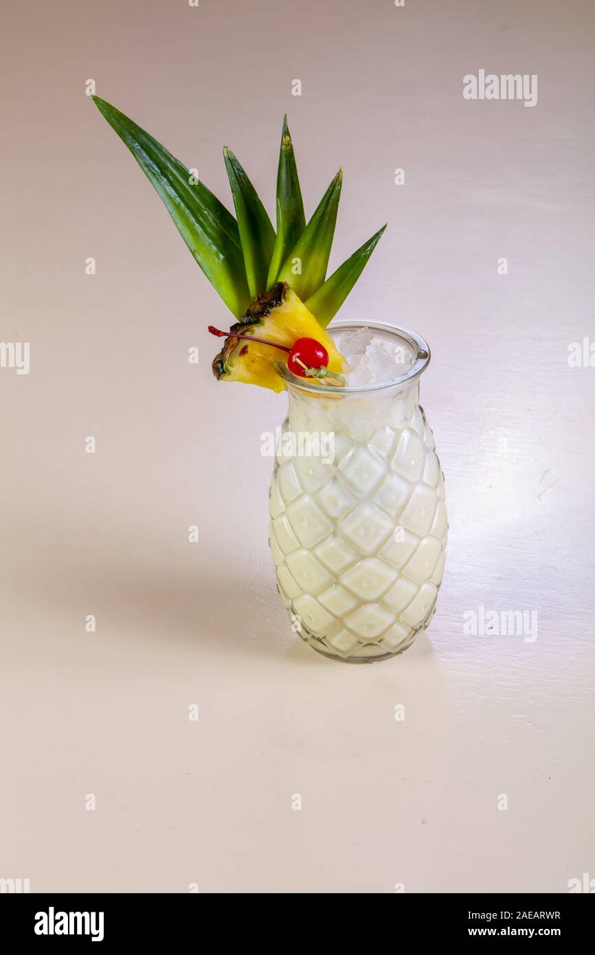 Hawaii cocktail bar drink Stock Photo - Alamy