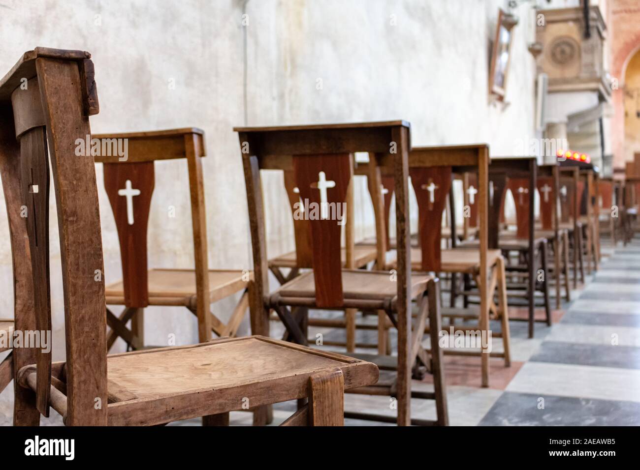empty wooden chairs in the church during the service Stock Photo - Alamy