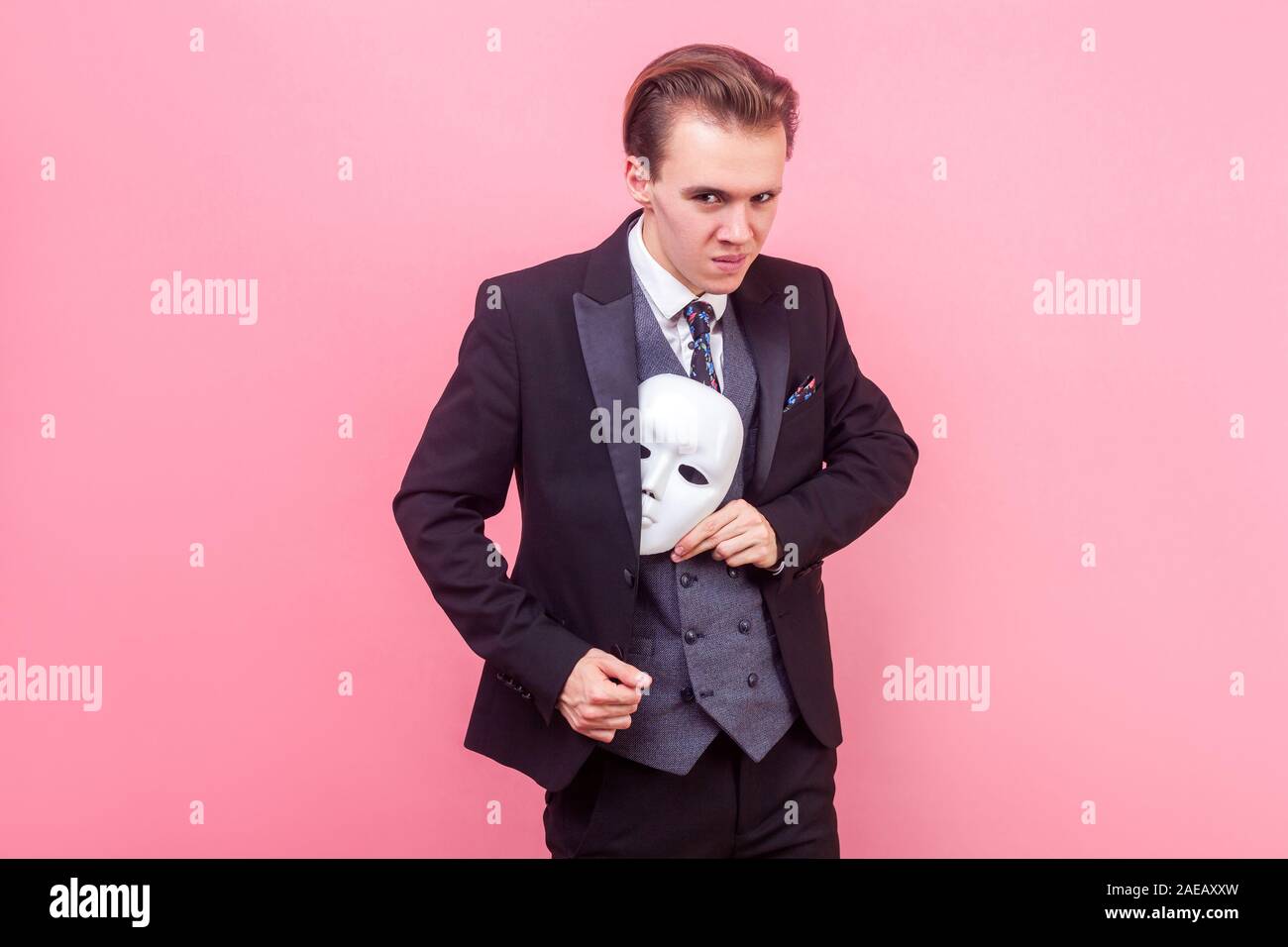 Wicked face hi-res stock photography and images - Alamy