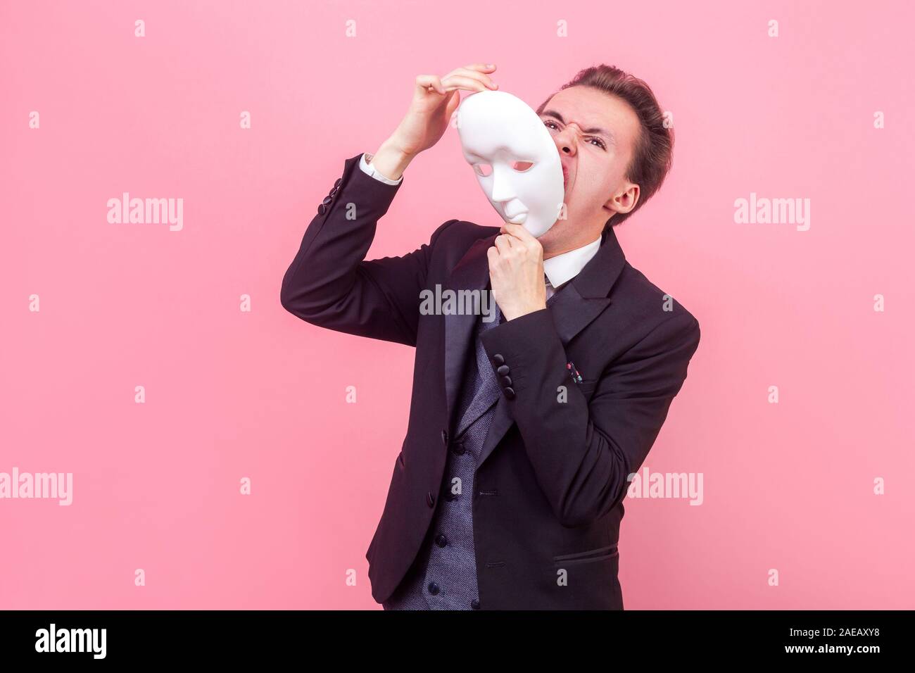 Liar Face High Resolution Stock Photography and Images - Alamy