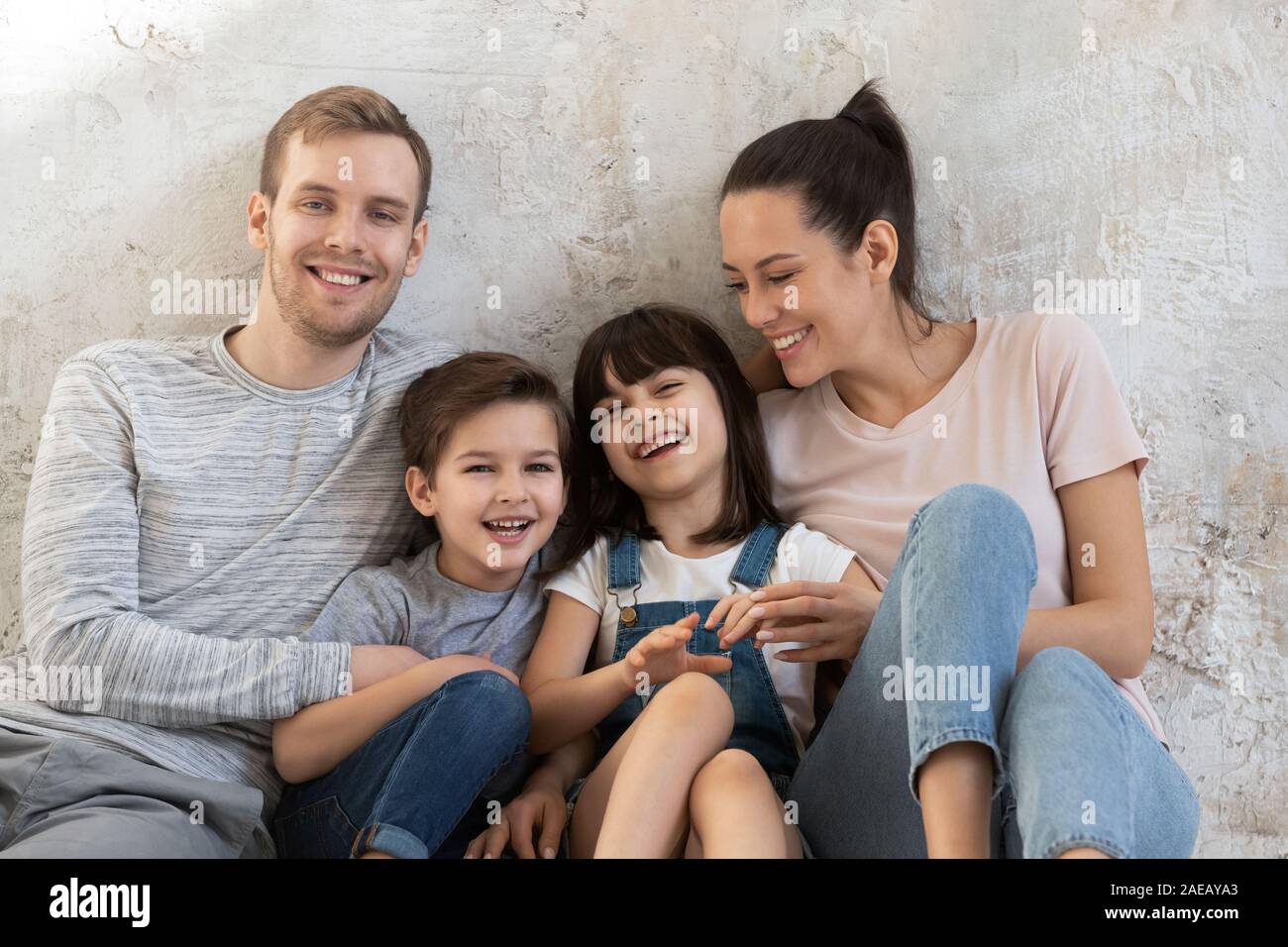 Close up portrait of happy family of parent and children Stock Photo ...