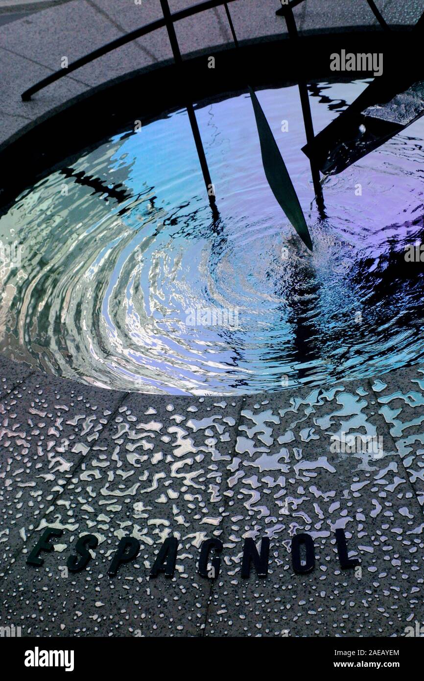 Ripple tank waves hi-res stock photography and images - Alamy