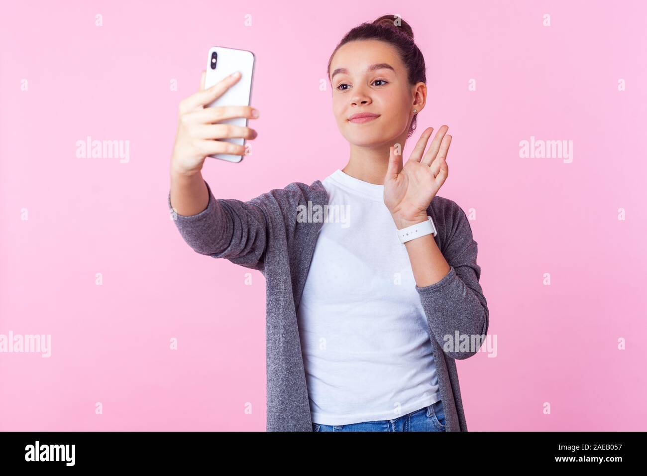 Teen waving hi hi-res stock photography and images - Alamy
