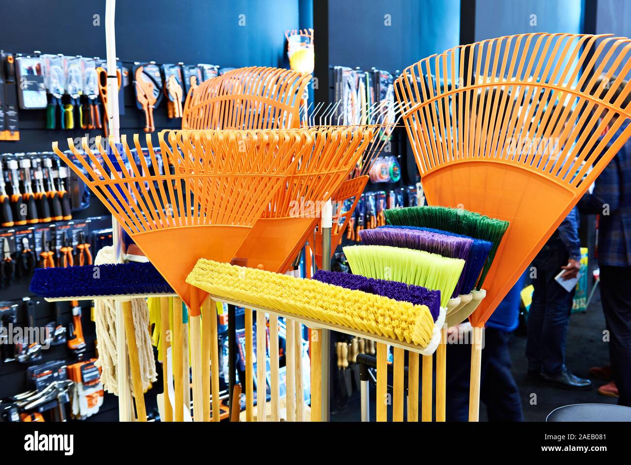 Retail rake hi-res stock photography and images - Alamy