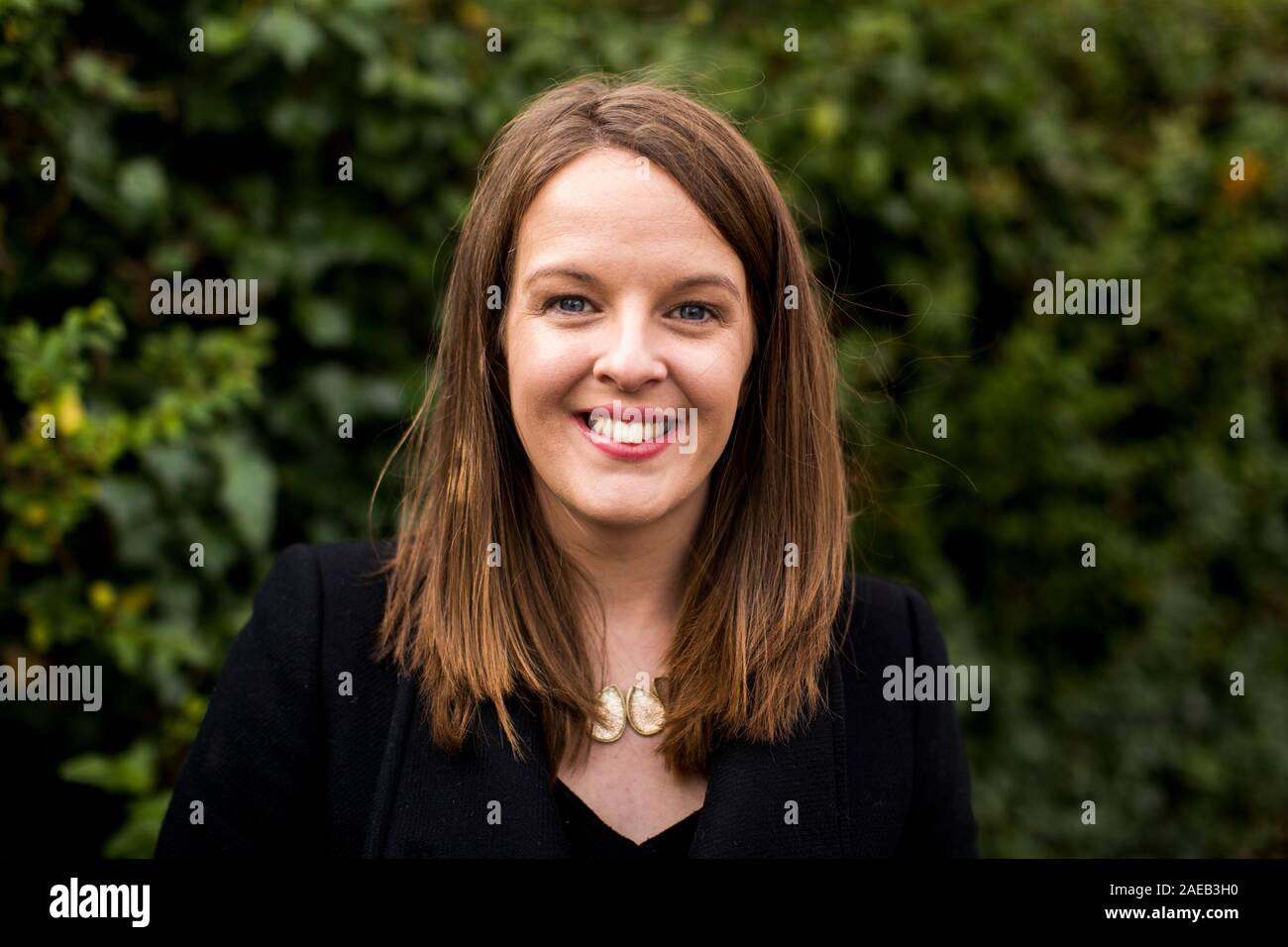 Nuala faces hi-res stock photography and images - Alamy