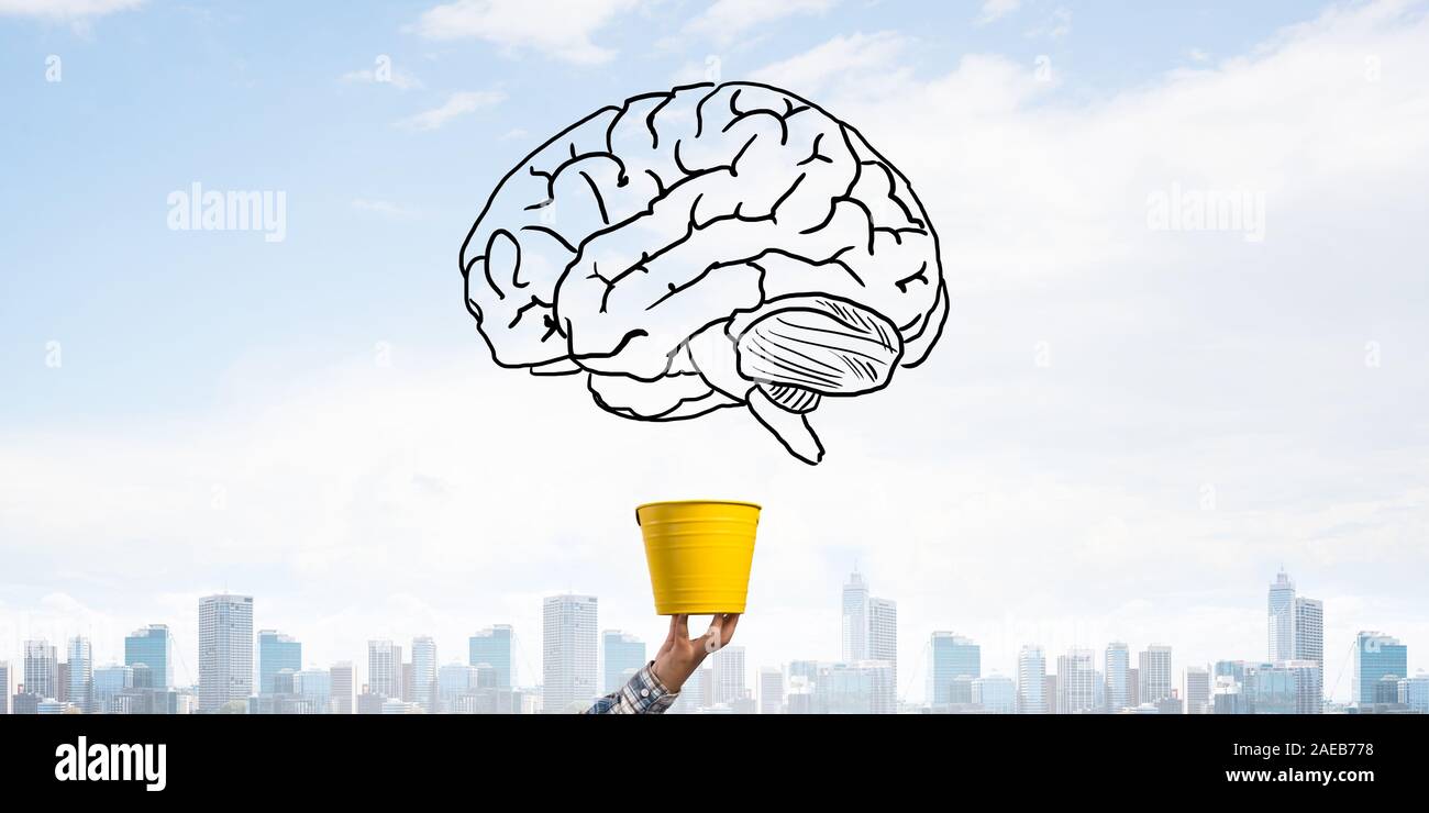 Brain logo drawing hi-res stock photography and images - Alamy