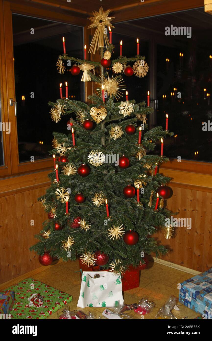 Christbaum hi-res stock photography and images - Alamy