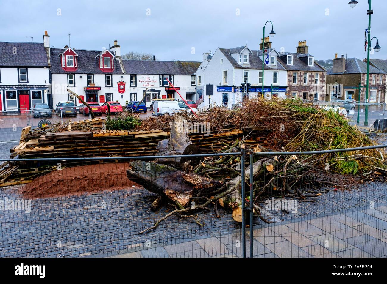 Old bonfire hi-res stock photography and images - Alamy