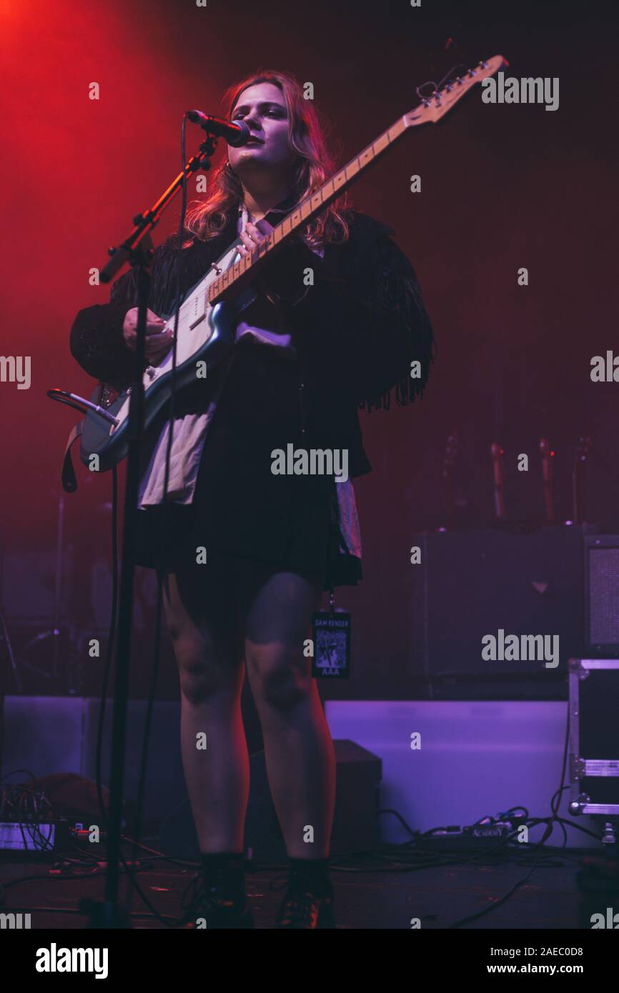 Brooke bentham live hi-res stock photography and images - Alamy