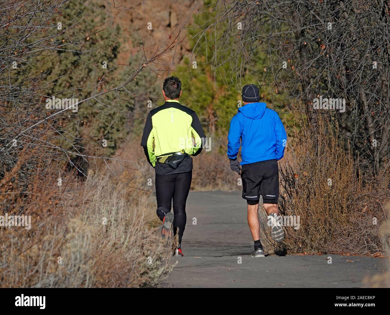 Riverside trail hi-res stock photography and images - Alamy