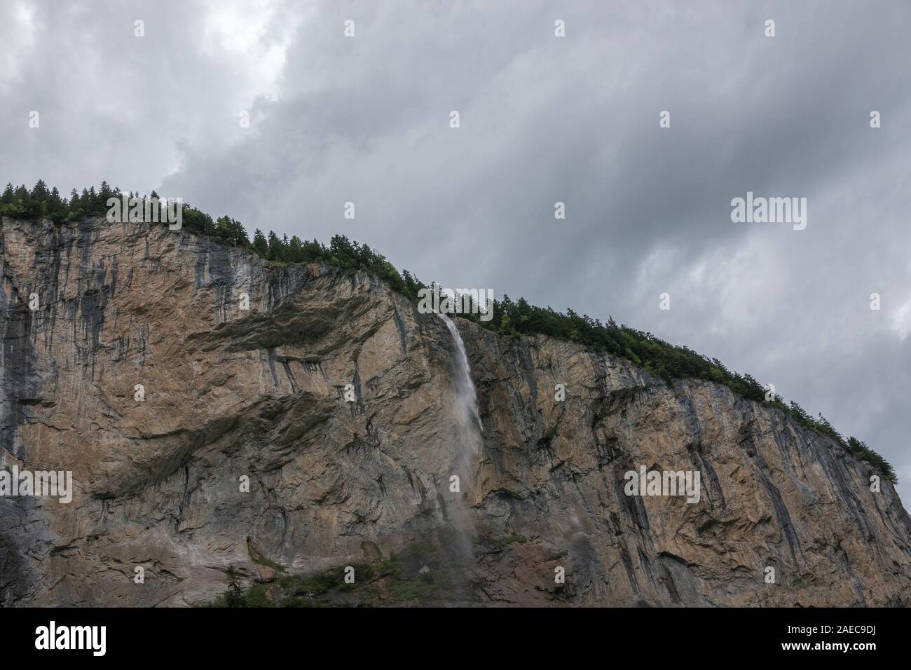 View closeup waterfall Staubbach fall in mountains, valley of ...