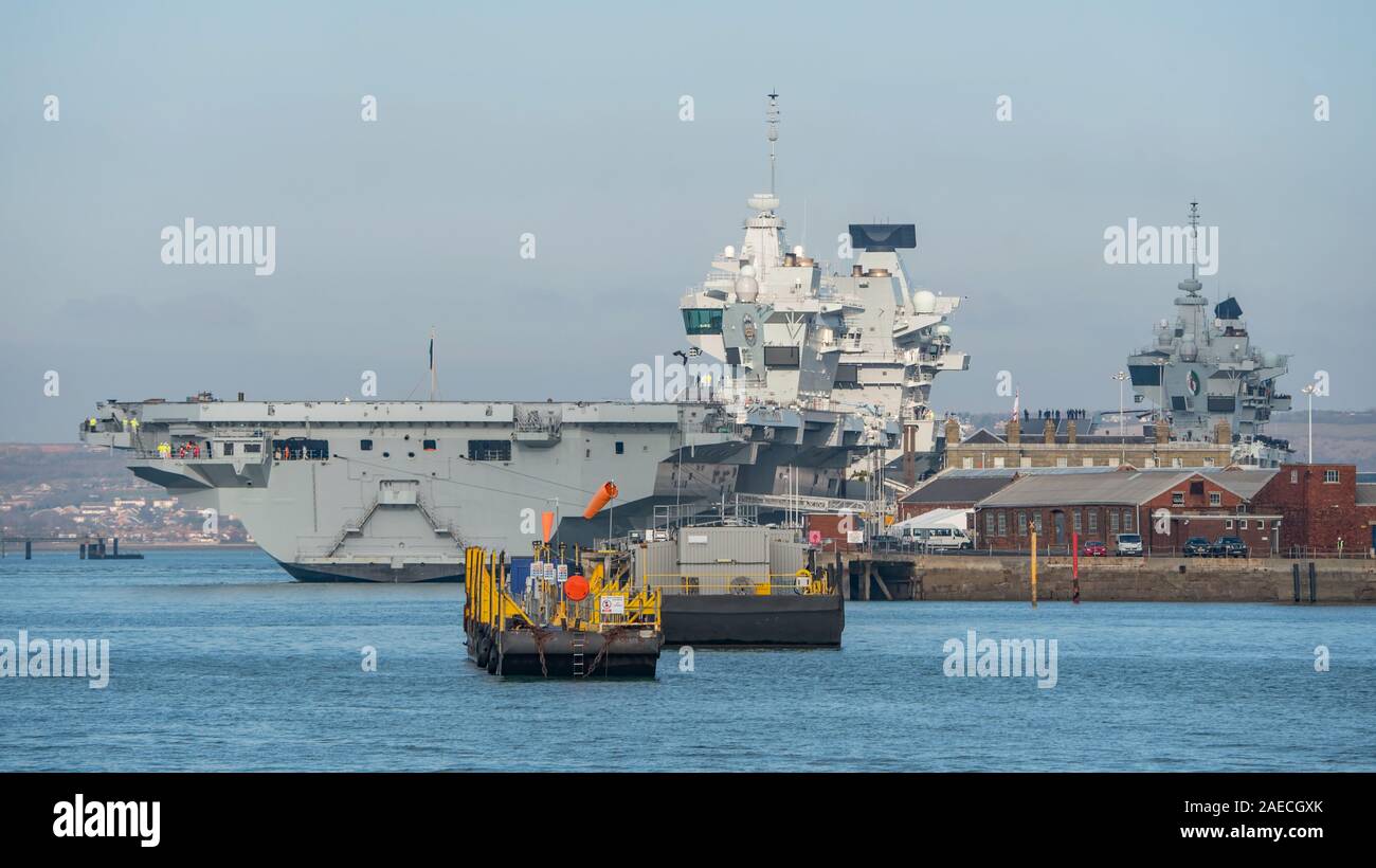 The Royal Navy aircraft carrier HMS Prince of Wales (R09) will be ...