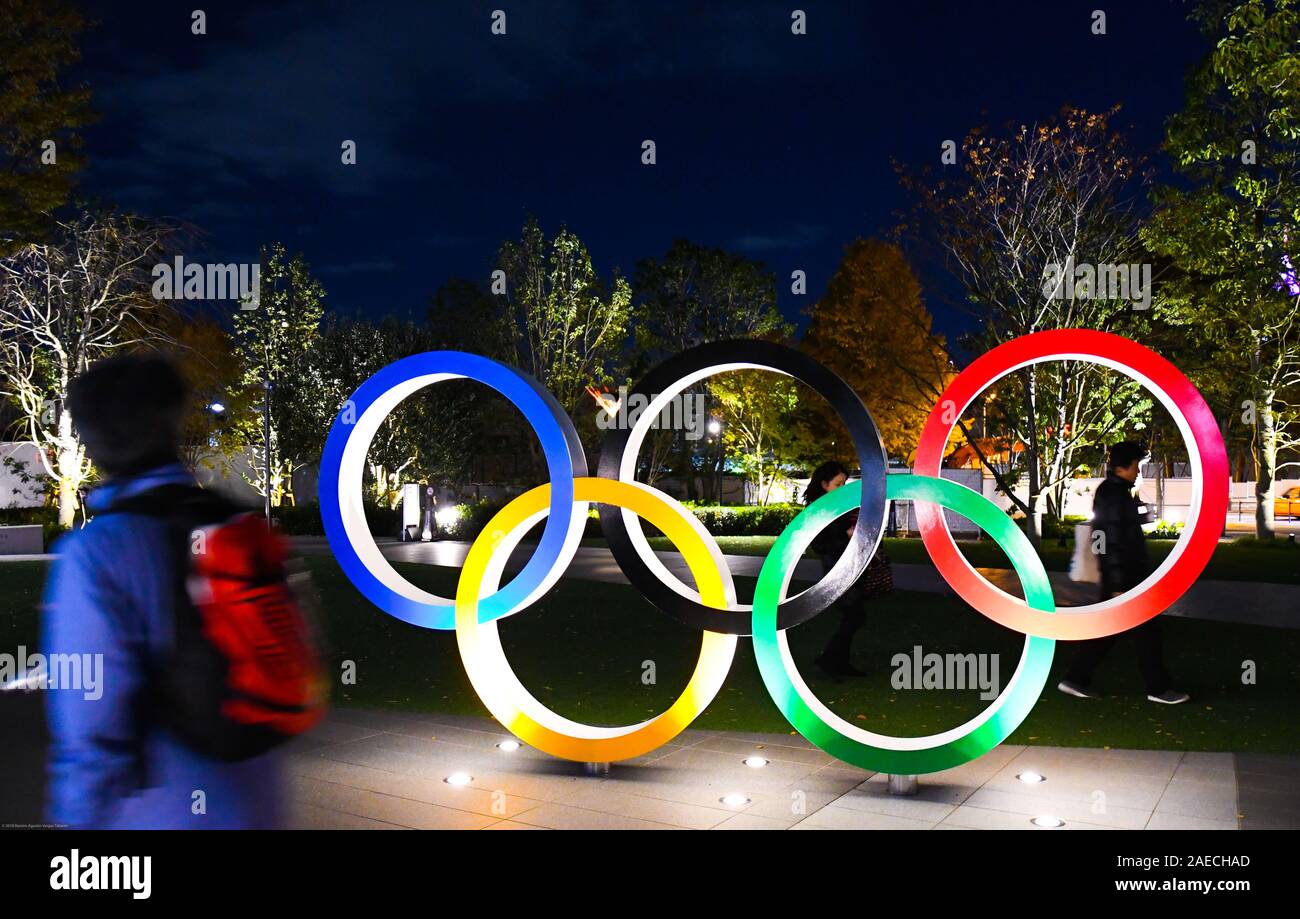 Tokyo, Japan. 8th Dec, 2019. The iconic olympic symbol can be seen near ...