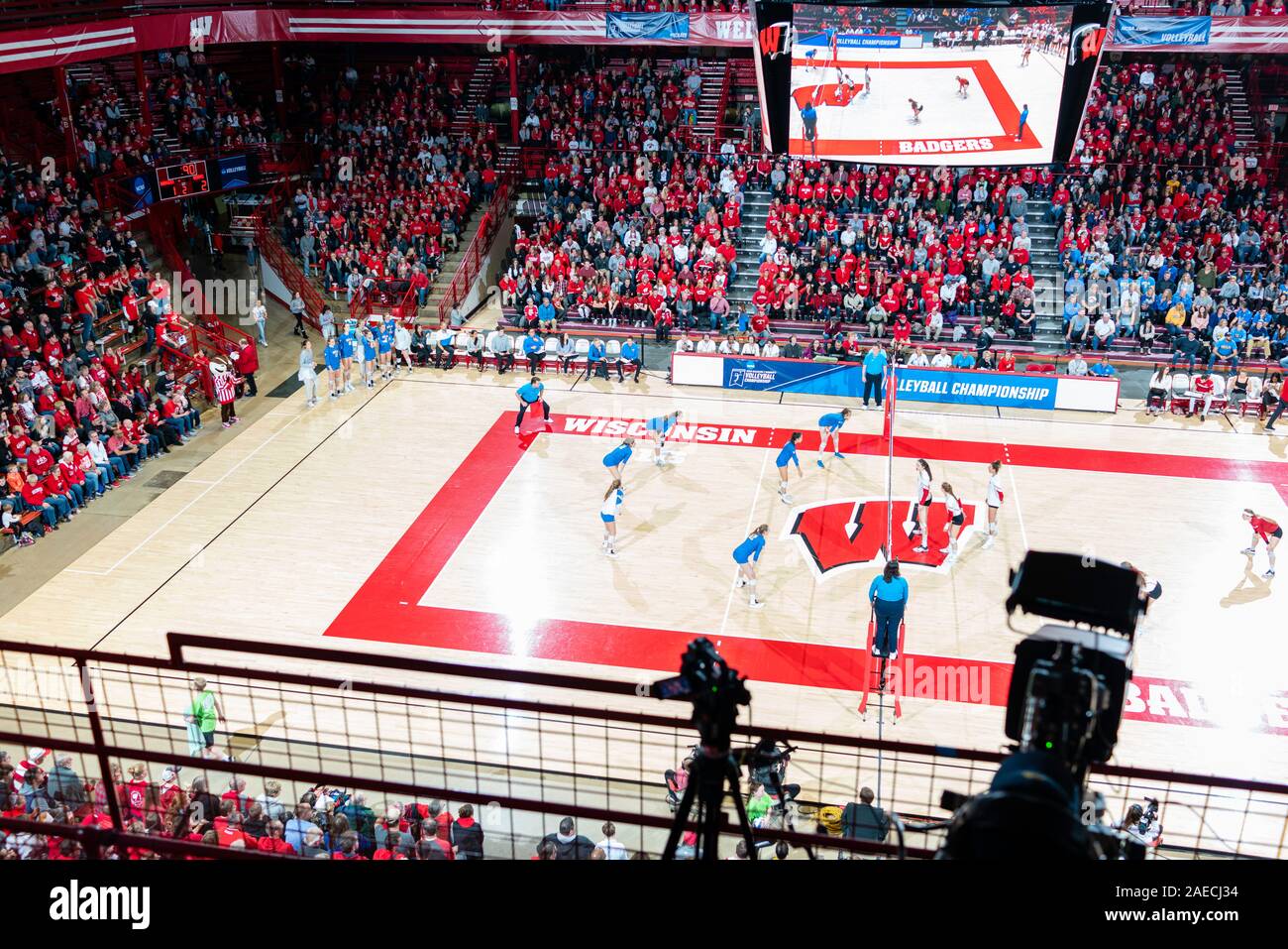 Izzy ashburn hi-res stock photography and images - Alamy