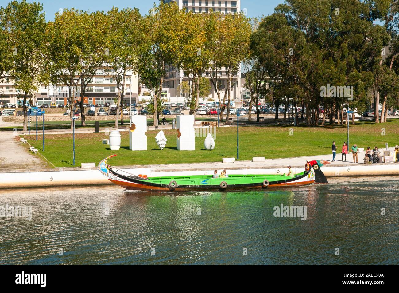 Portuguese boat hi-res stock photography and images - Alamy