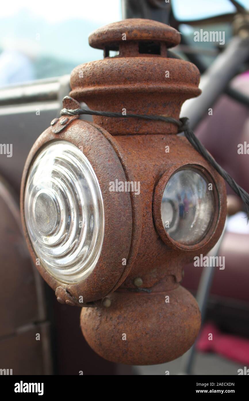 Model t headlamp hi-res stock photography and images - Alamy