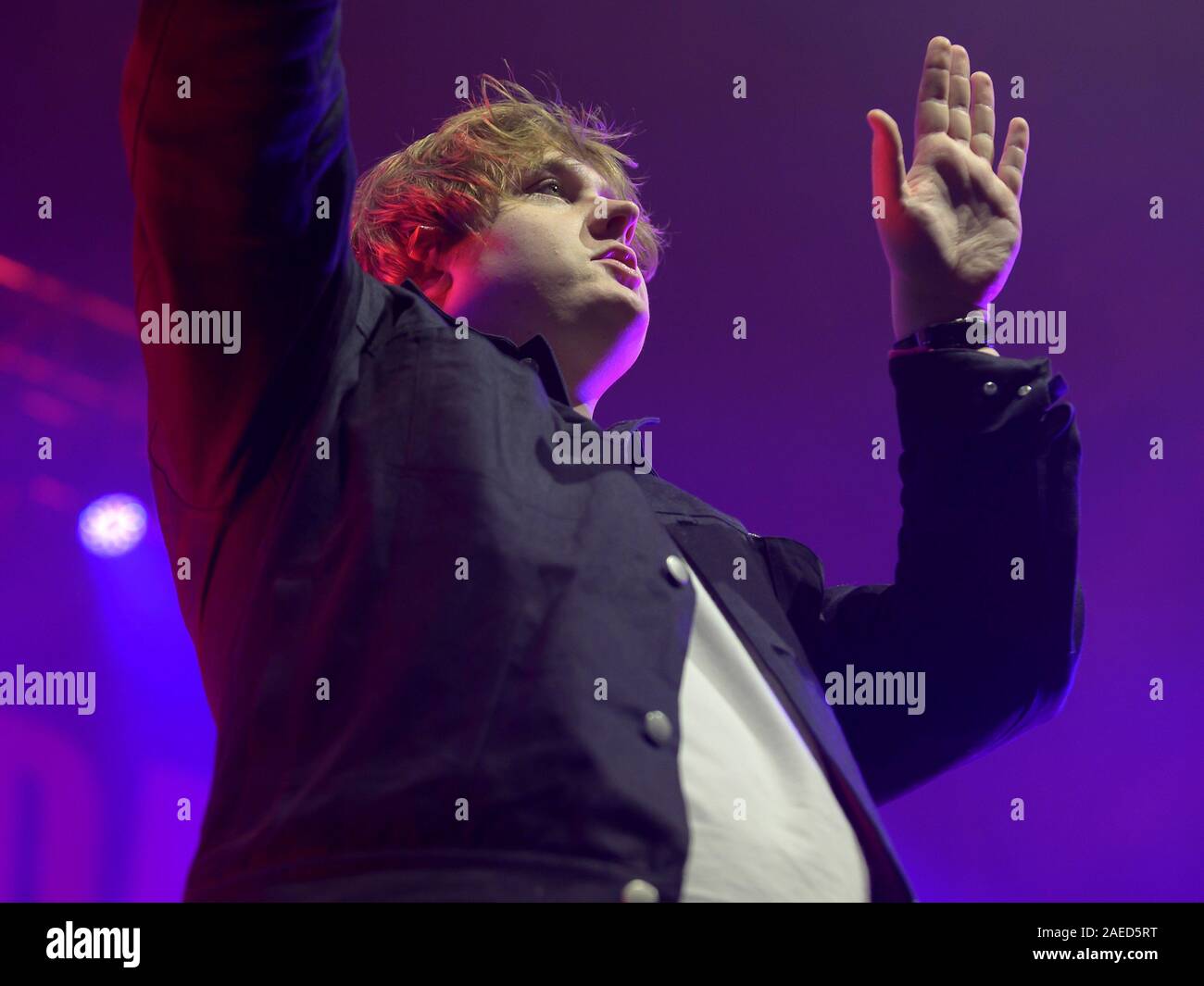 Lewis capaldi glasgow hi-res stock photography and images - Alamy