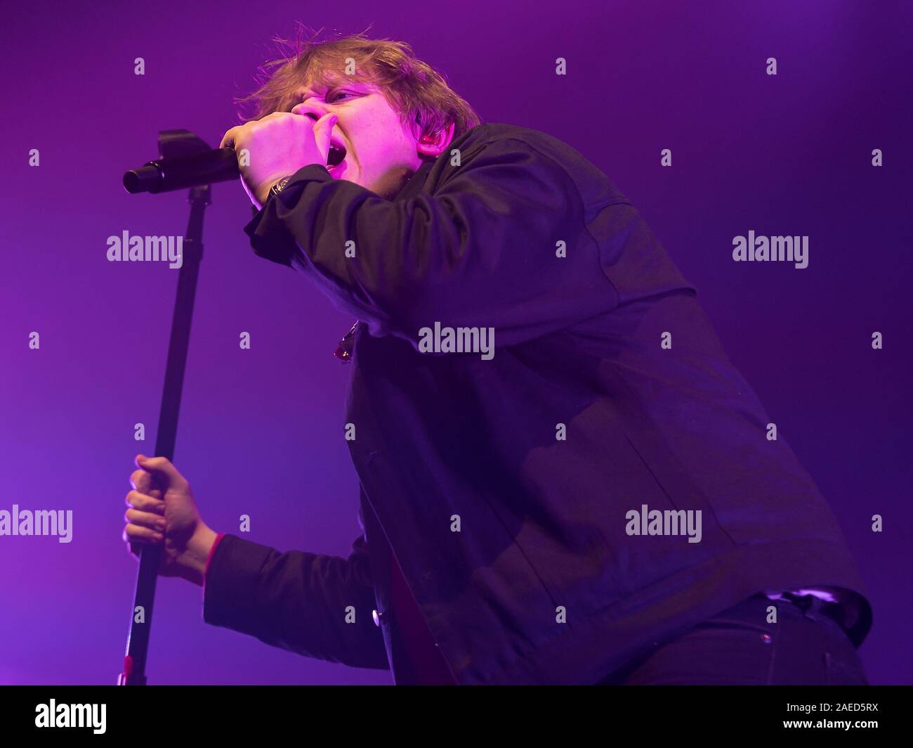 Lewis capaldi glasgow hi-res stock photography and images - Alamy
