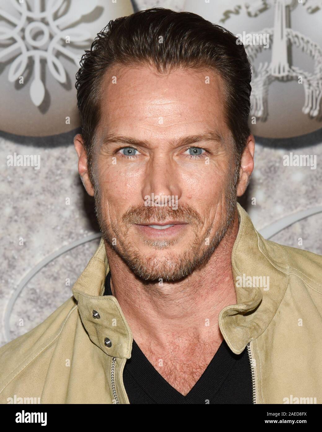07 December 2019 - Hollywood, California - Jason Lewis. Brooks Brothers ...