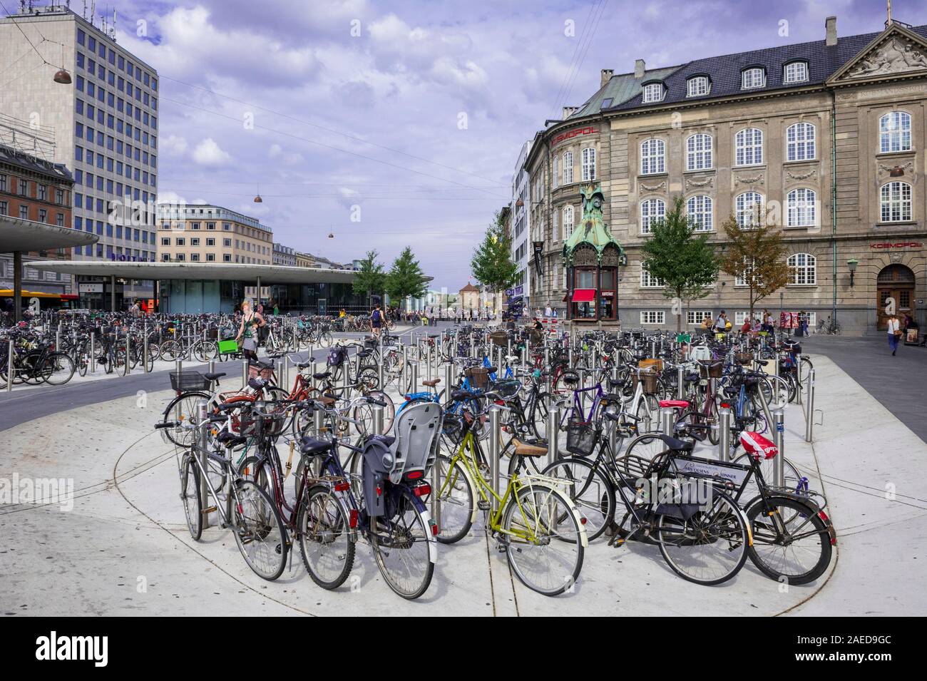 Bicycle racks in Copenhagen, Denmark Stock Photo - Alamy