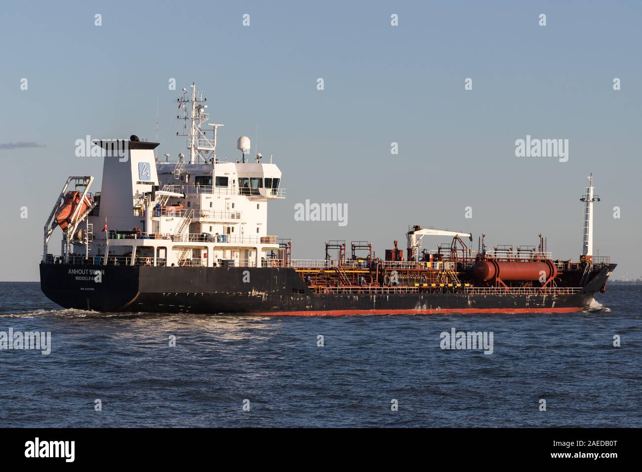 Tankers transport hi-res stock photography and images - Alamy