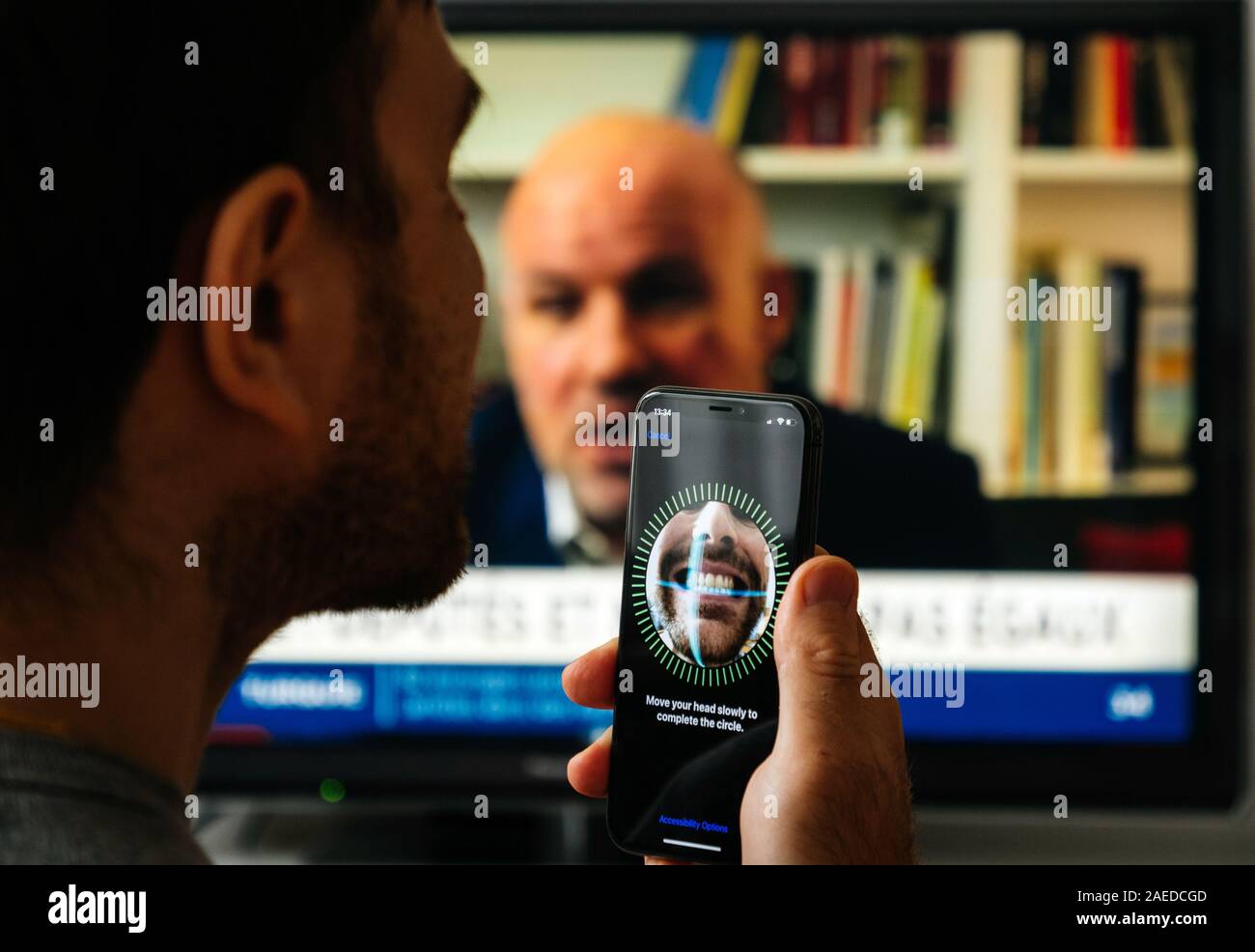 Face id iphone mask hi-res stock photography and images - Alamy