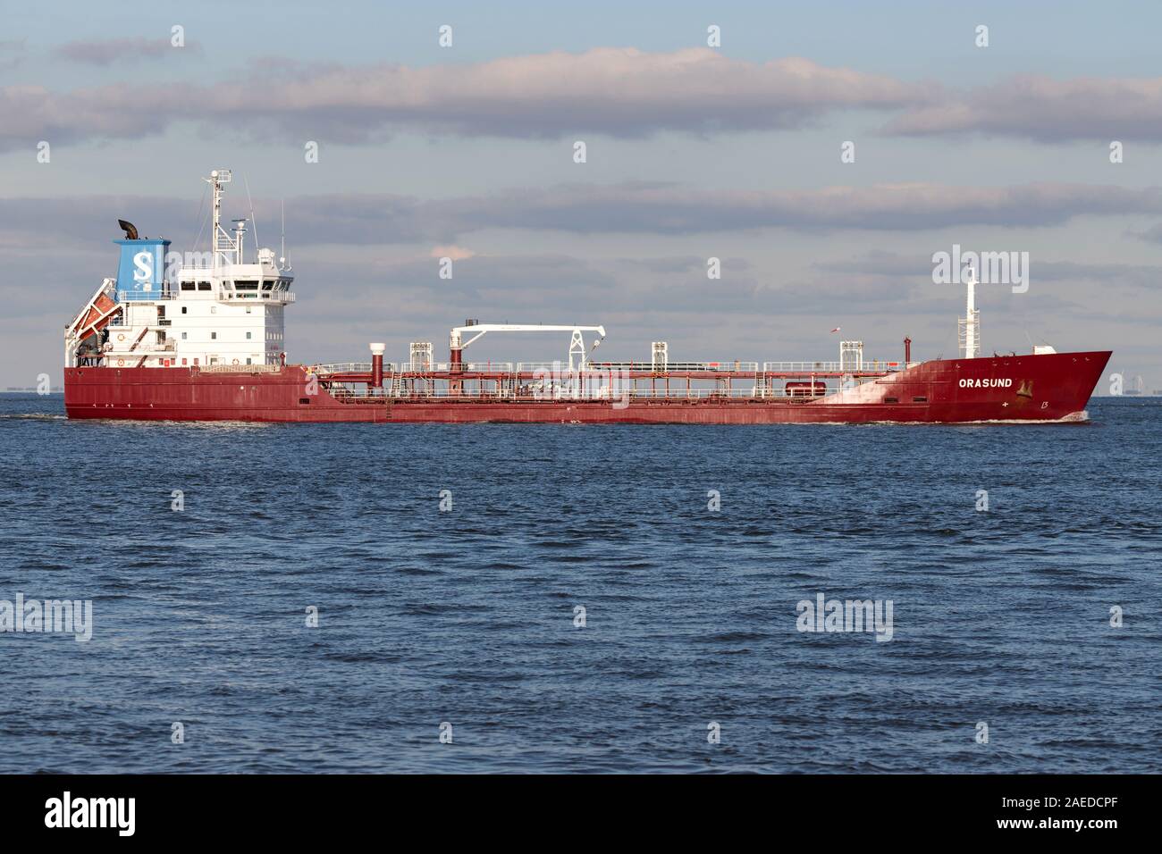 Vessel tanker hi-res stock photography and images - Alamy