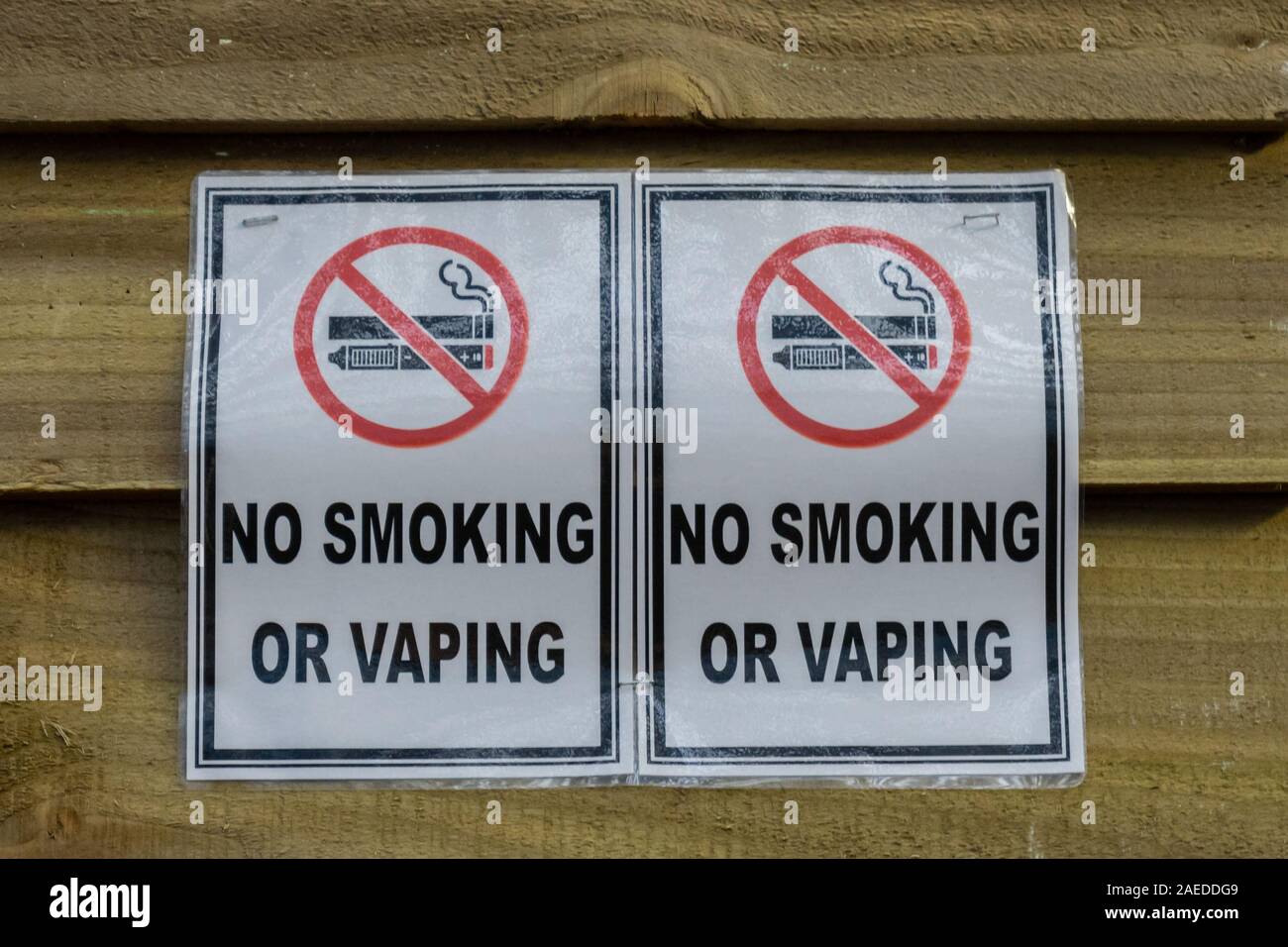 No vaping warning sign hi-res stock photography and images - Alamy