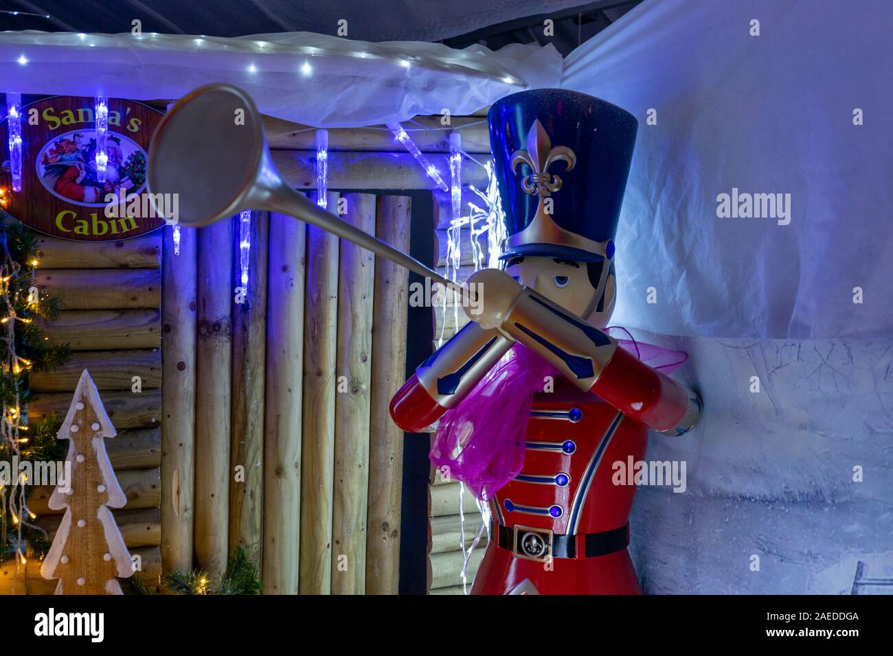 wooden soldier with a bugle a shops christmas display Stock Photo - Alamy