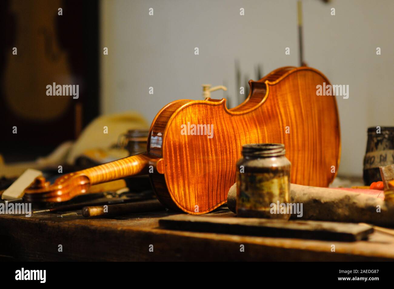 Lute hi-res stock photography and images - Alamy