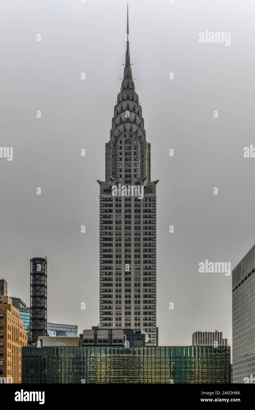 Chrystler building hi-res stock photography and images - Alamy