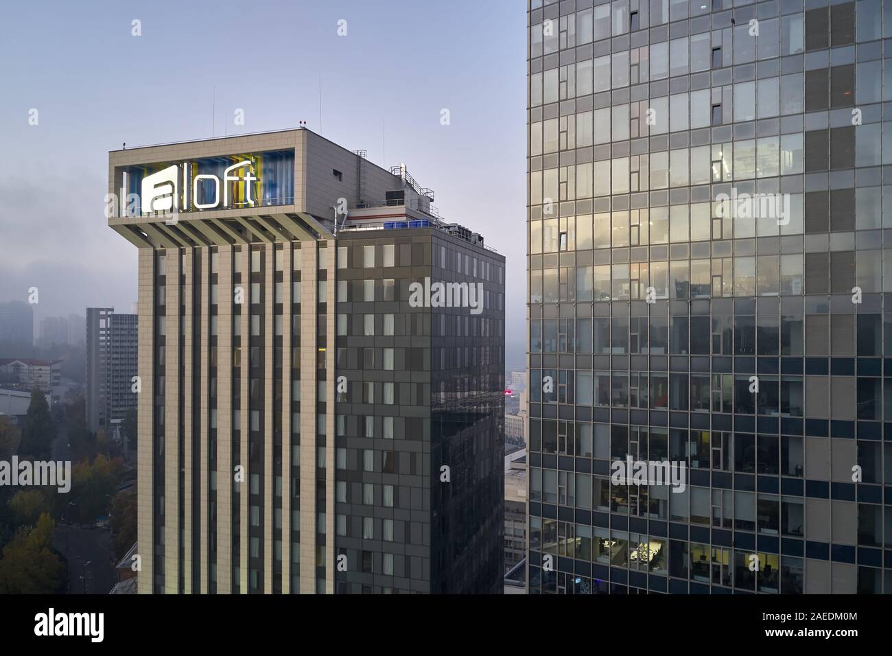 Storey office complex hi-res stock photography and images - Alamy