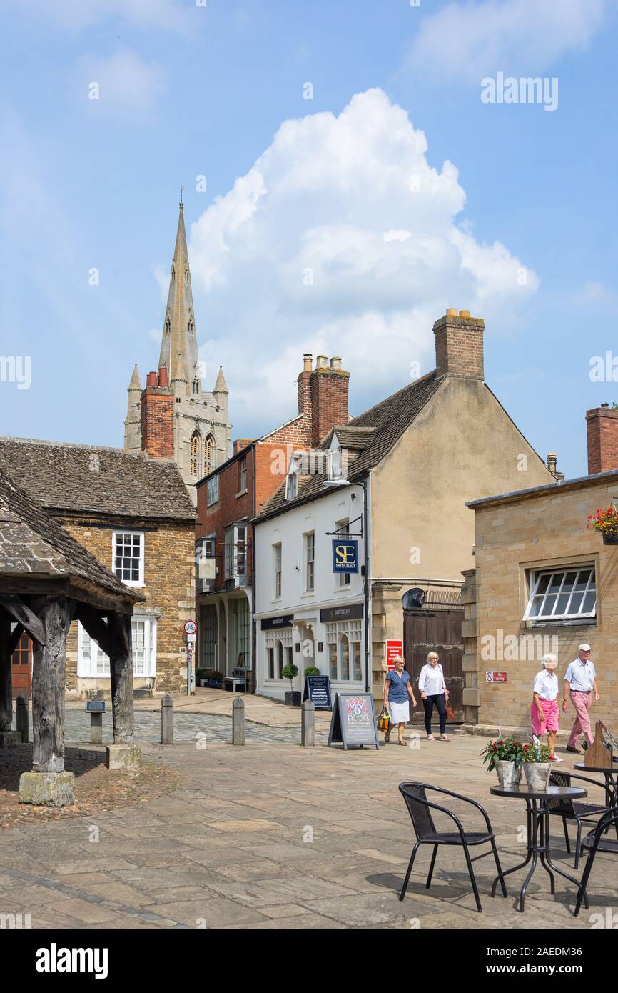 Buttercross hi-res stock photography and images - Alamy