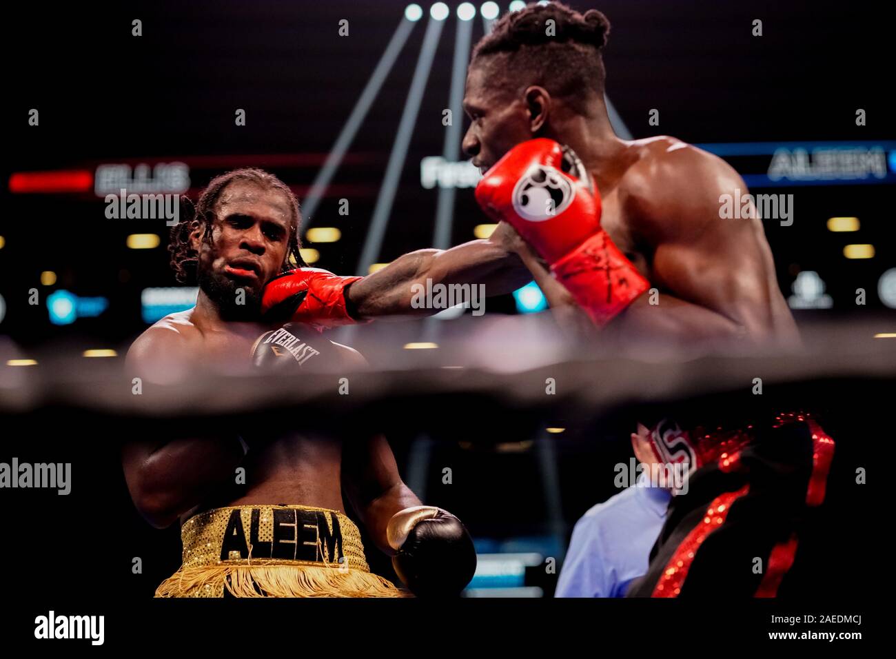 Ronald ellis hi-res stock photography and images - Alamy