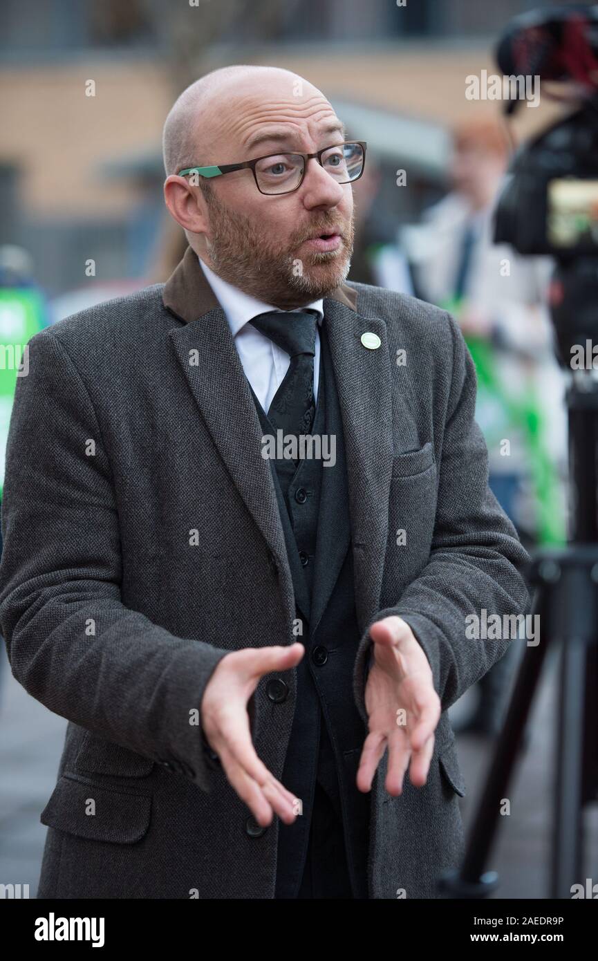 Scottish green party hi-res stock photography and images - Alamy