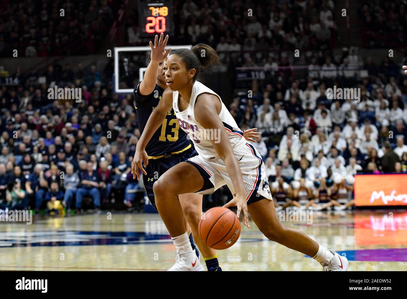 Stores, Connecticut, USA. 8th Dec, 2019. Megan Walker (3) of the Uconn ...