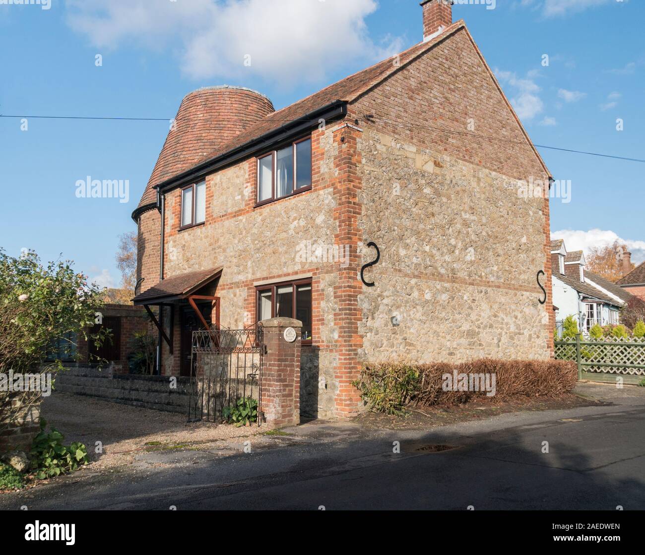 Weavering kent hi-res stock photography and images - Alamy
