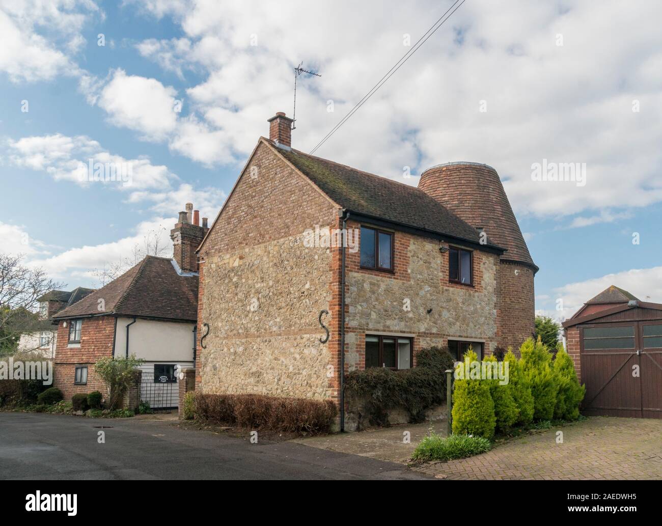 Weavering kent hi-res stock photography and images - Alamy