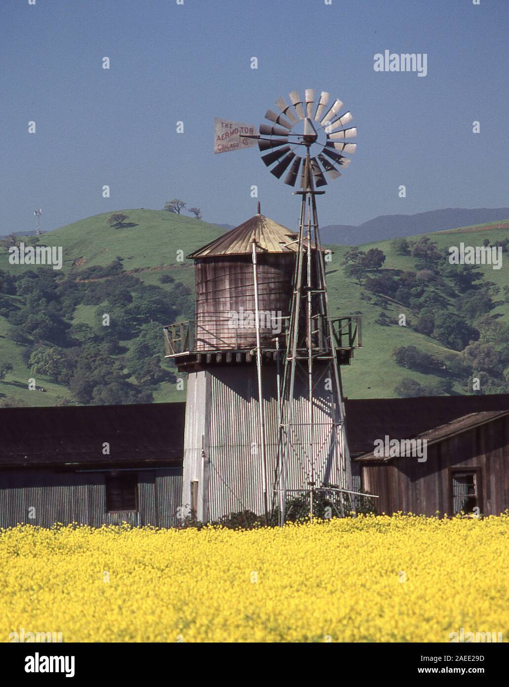Old Windmill in the San Joaquin Valley,California Stock Photo - Alamy