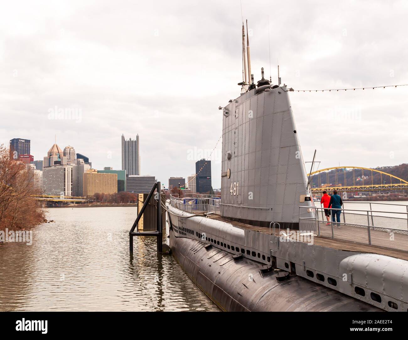 Military floating bridge on river hi-res stock photography and images ...