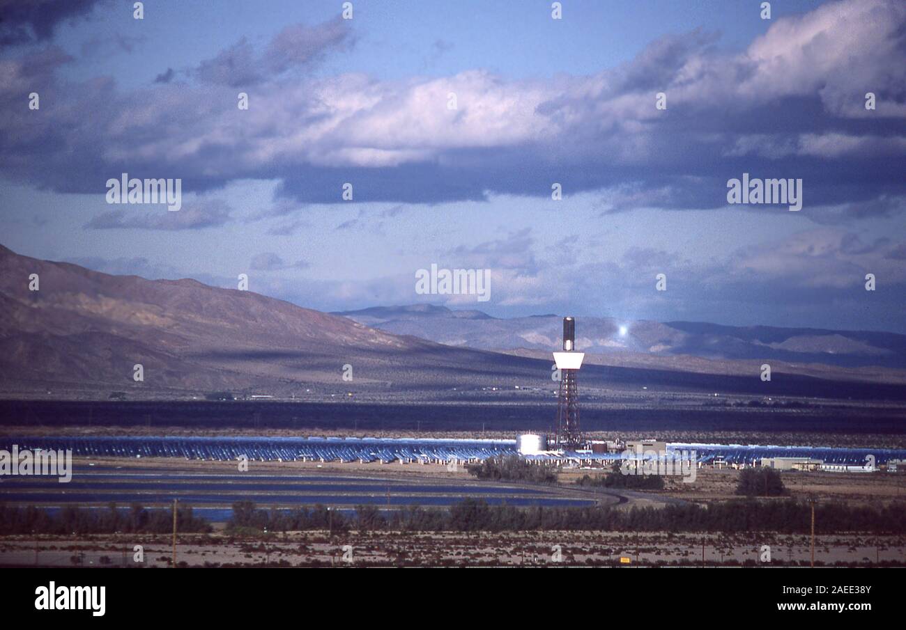 Solar plant barstow california hi-res stock photography and images - Alamy