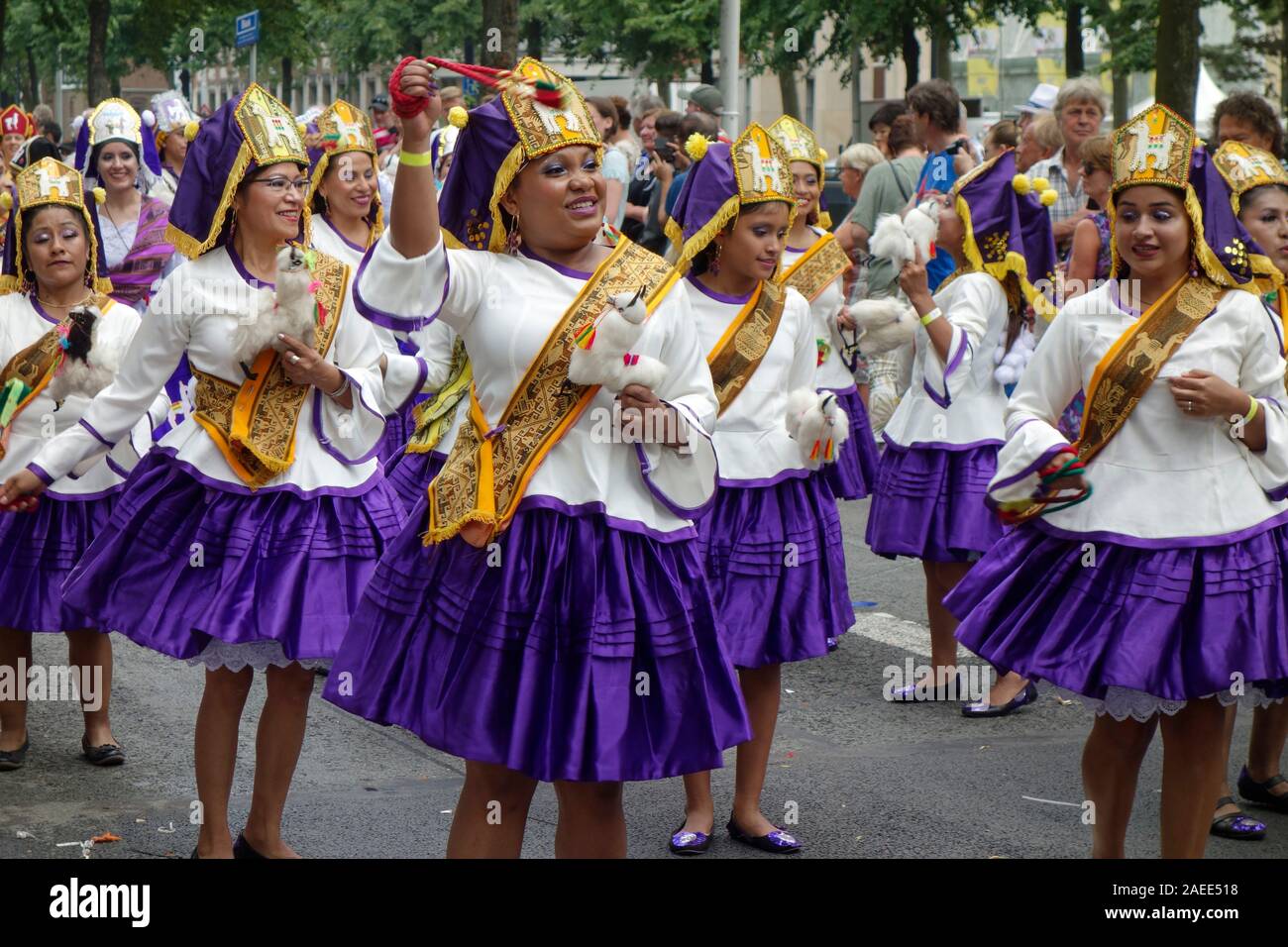 Rotterdam summer carnival dance parade festival hi-res stock ...