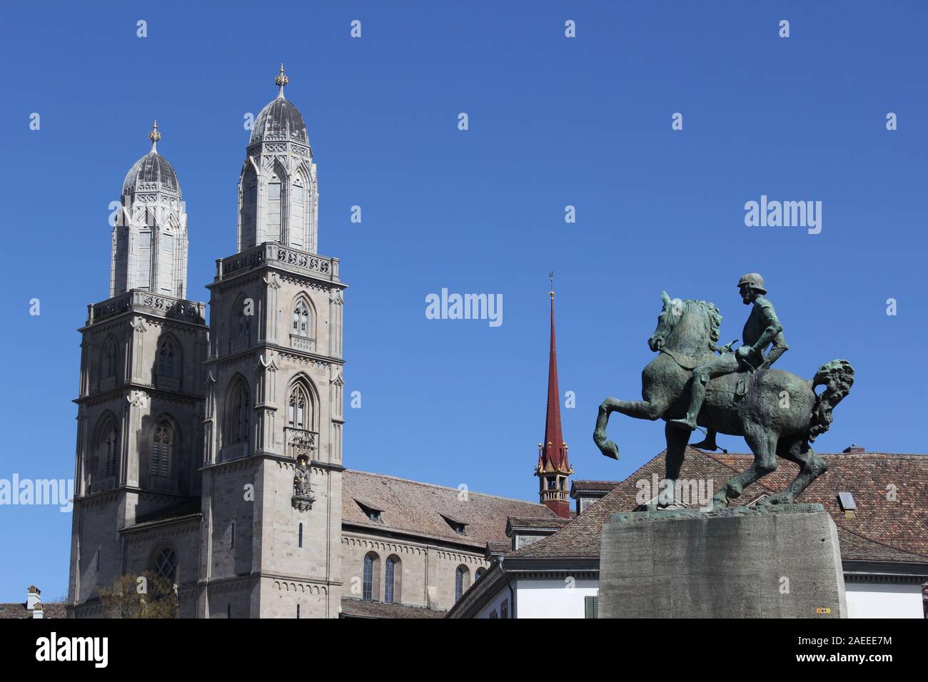 Statue cathedral zurich hi-res stock photography and images - Alamy