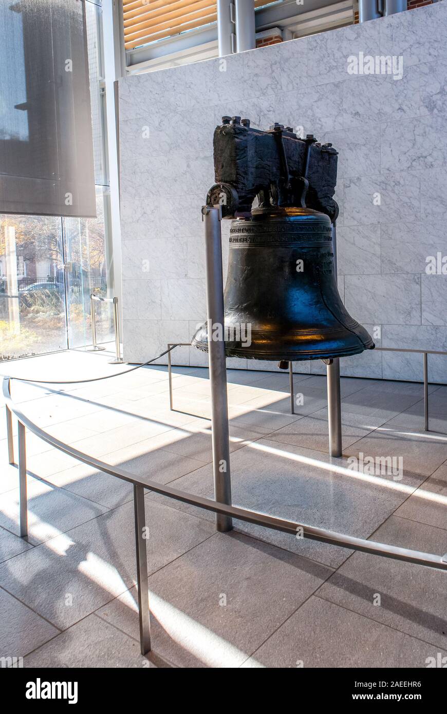 Ringing liberty bell hi-res stock photography and images - Alamy