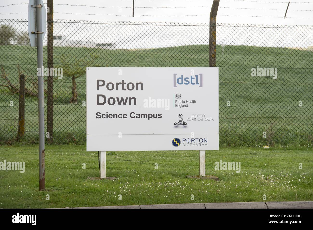 Porton down science park hi-res stock photography and images - Alamy