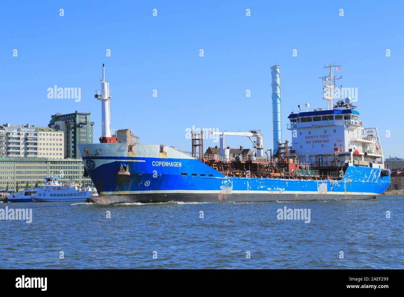 No smoking safety first hi-res stock photography and images - Alamy